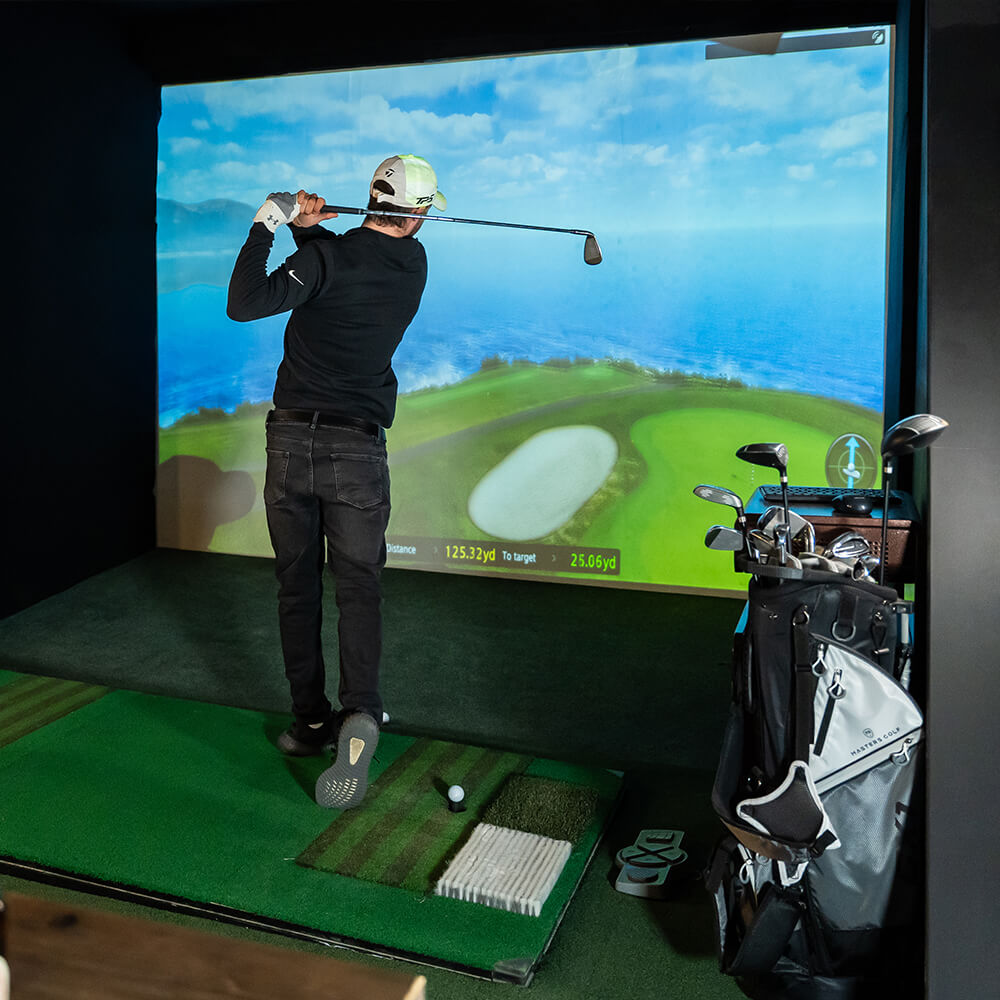 Why Should You Consider Virtual Golf This Winter?
